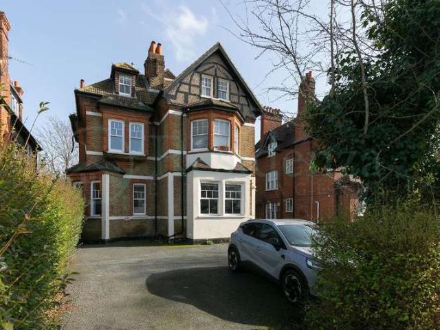 1 Bedroom Flat