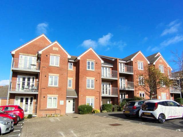 1 Bedroom Flat