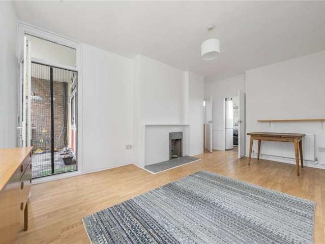 1 Bedroom Flat