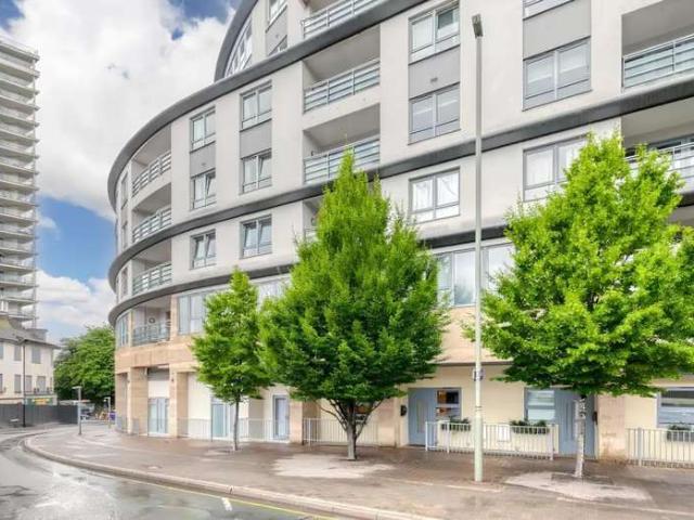 1 Bedroom Flat