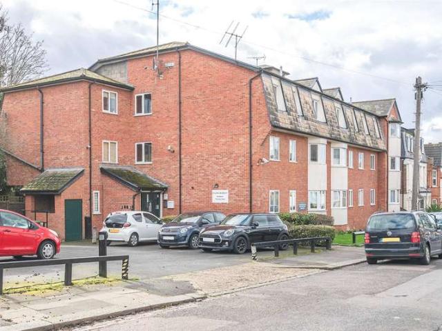 1 Bedroom Flat