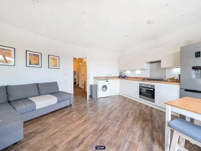 1 Bedroom Flat