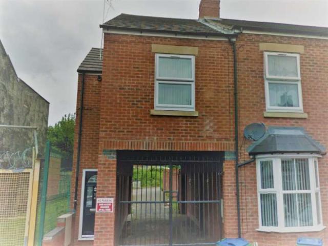 1 Bedroom Flat