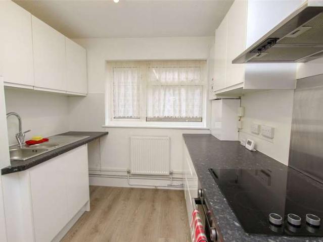 1 Bedroom Flat