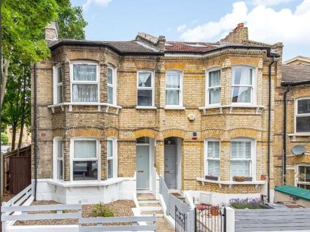 1 Bedroom Flat