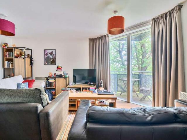 1 Bedroom Flat