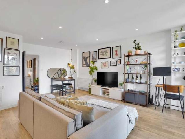 1 Bedroom Flat
