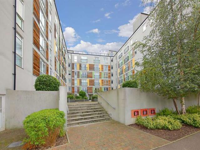 1 Bedroom Flat