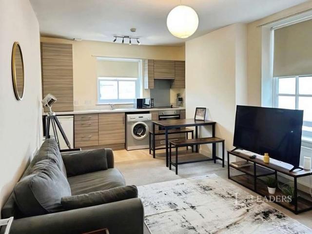 1 Bedroom Flat