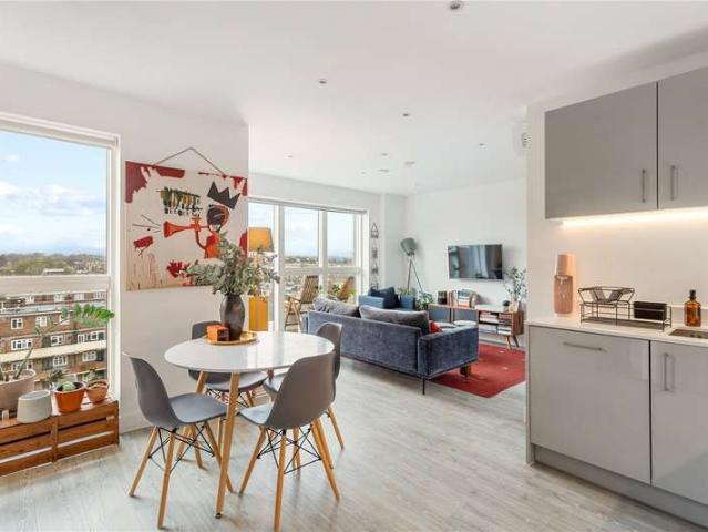 1 Bedroom Flat