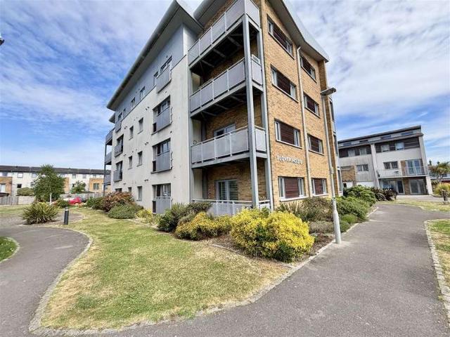 1 Bedroom Flat