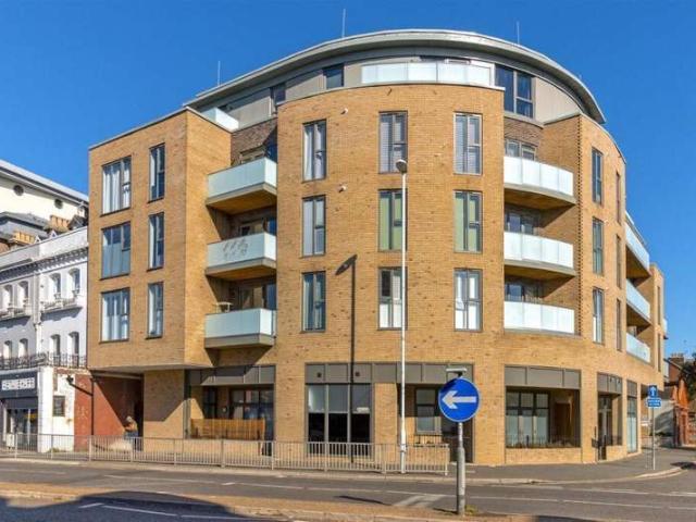 1 Bedroom Flat