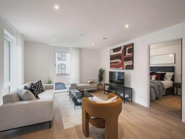 1 Bedroom Flat