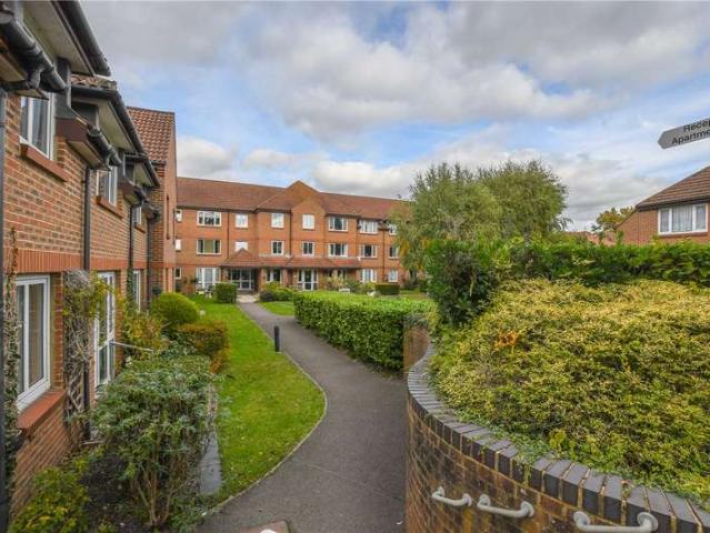 1 Bedroom Flat