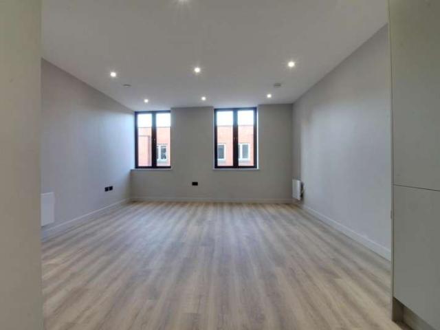1 Bedroom Flat