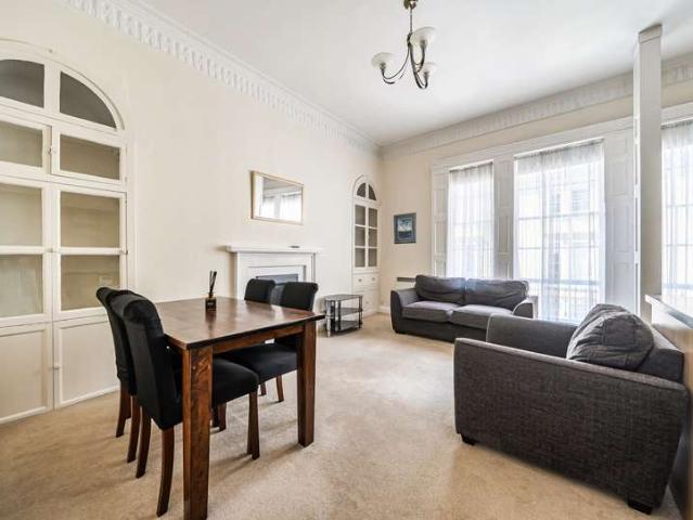 1 Bedroom Flat