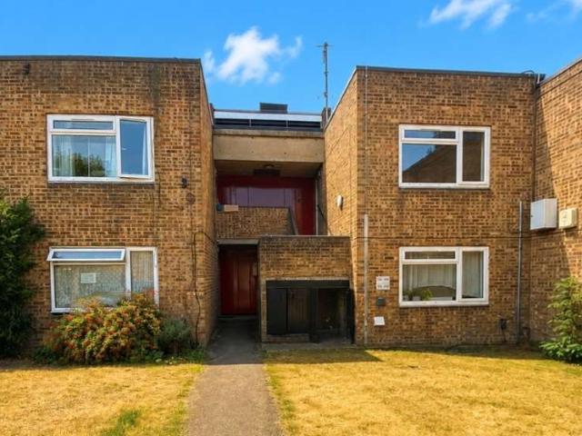 1 Bedroom Flat