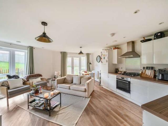 1 Bedroom Flat