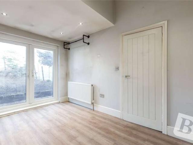 1 Bedroom Flat