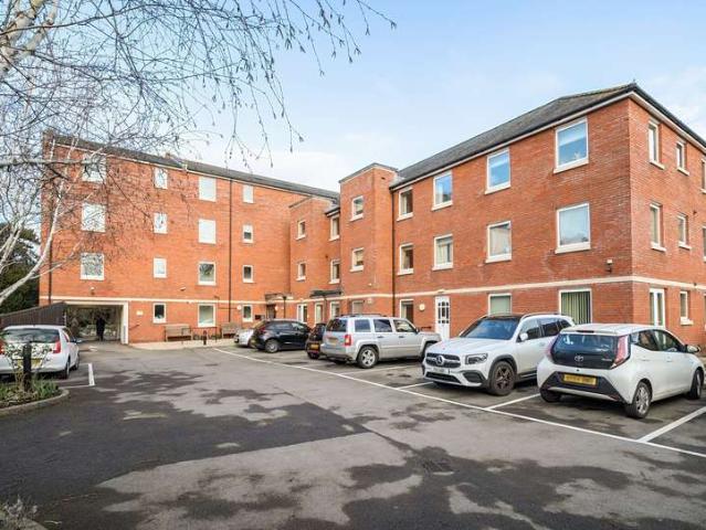 1 Bedroom Flat