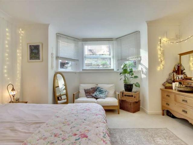 1 Bedroom Flat