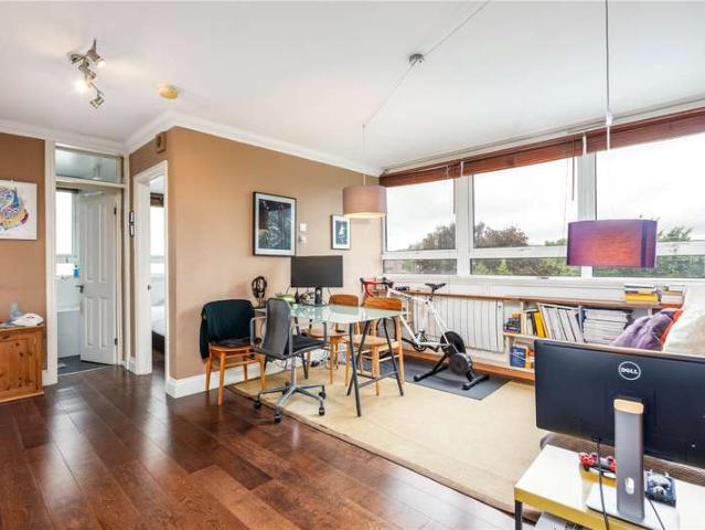 1 Bedroom Flat