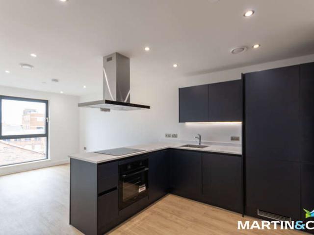 1 Bedroom Flat