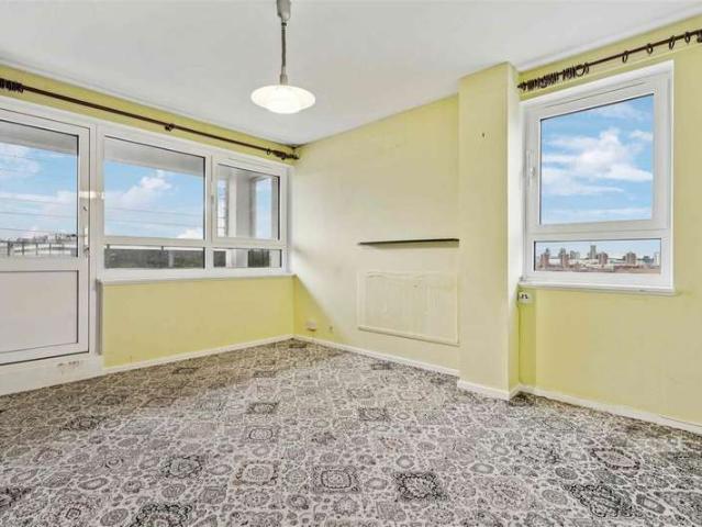 1 Bedroom Flat