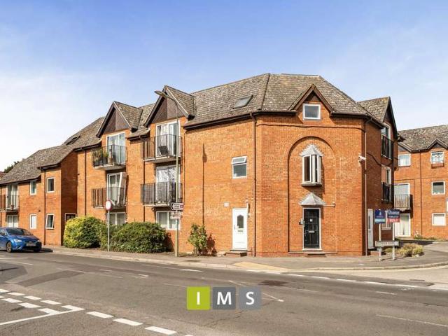 1 Bedroom Flat
