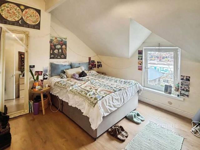 1 Bedroom Flat