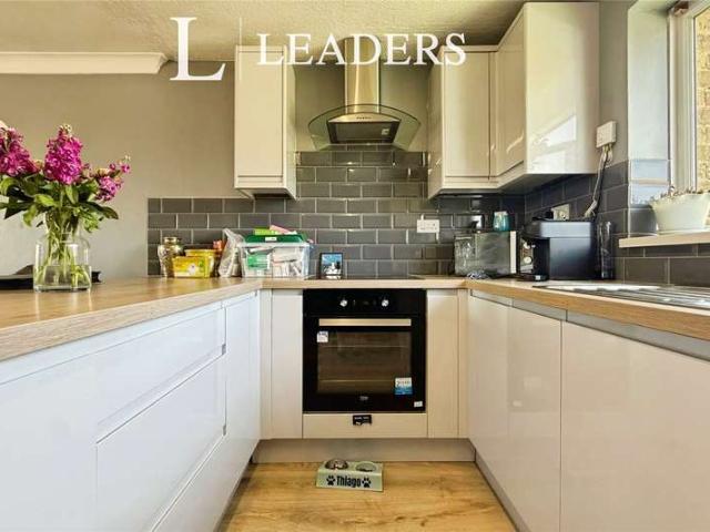 1 Bedroom Flat