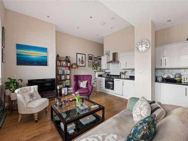 1 Bedroom Flat