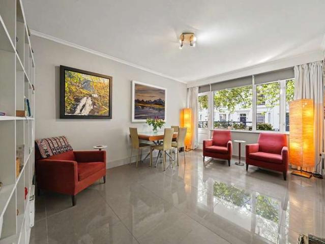 1 Bedroom Flat