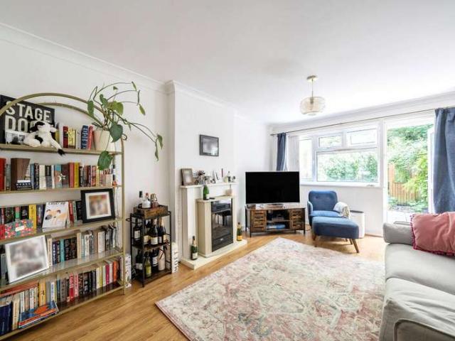 1 Bedroom Flat