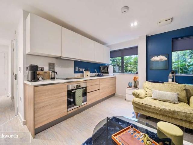 1 Bedroom Flat