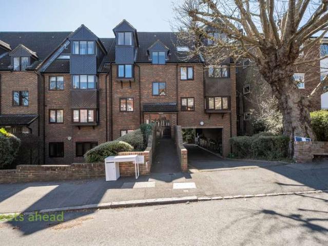 1 Bedroom Flat