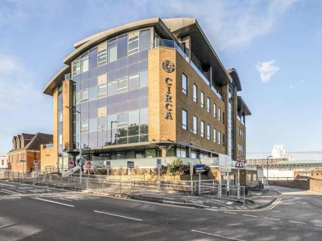 1 Bedroom Flat