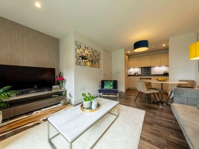 1 Bedroom Flat