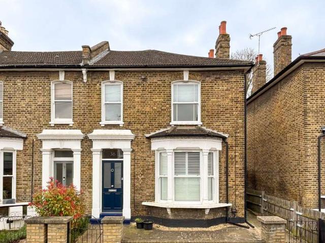 1 Bedroom Flat