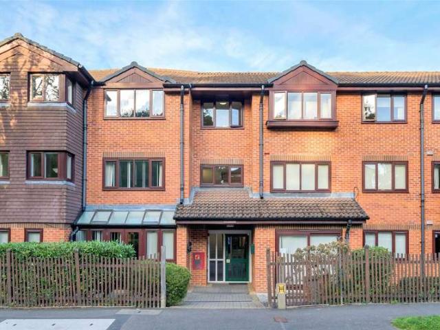 1 Bedroom Flat