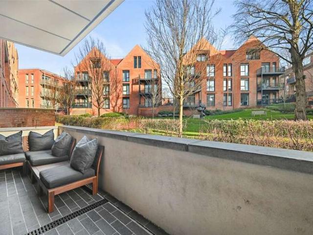 1 Bedroom Flat
