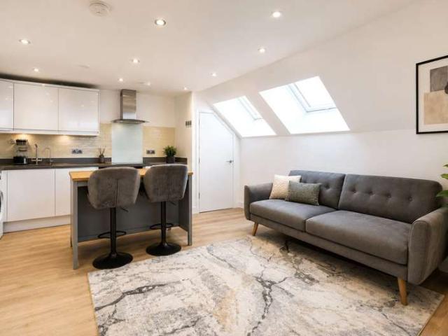 1 Bedroom Flat