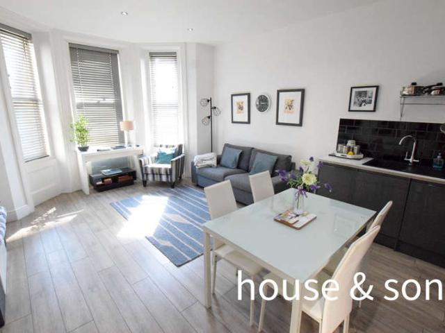1 Bedroom Flat