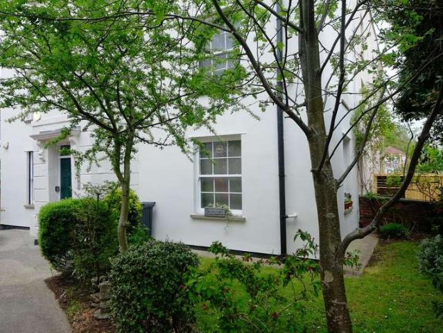 1 Bedroom Flat