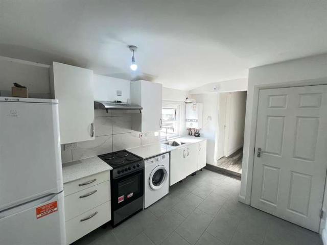 1 Bedroom Flat