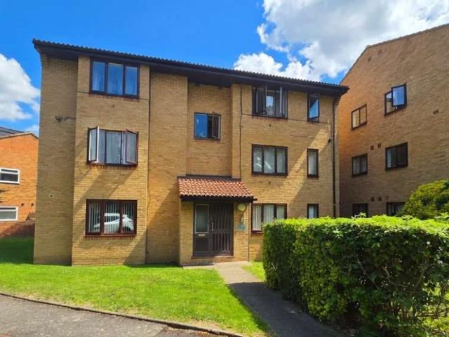 1 Bedroom Flat