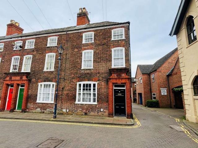 1 Bedroom Flat