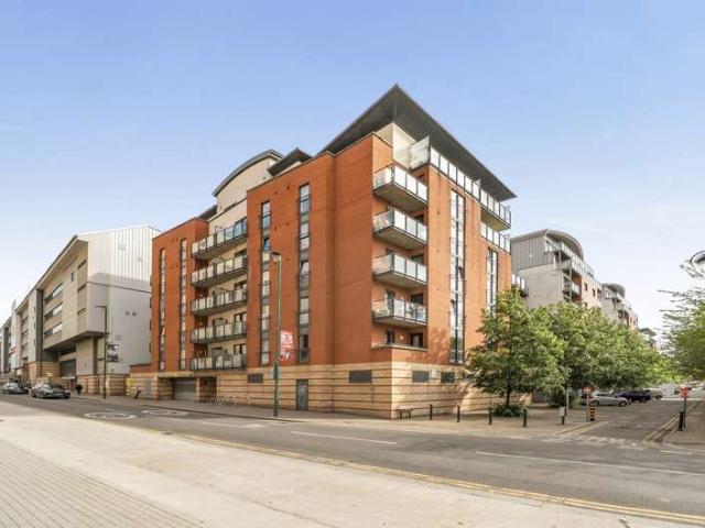 1 Bedroom Flat