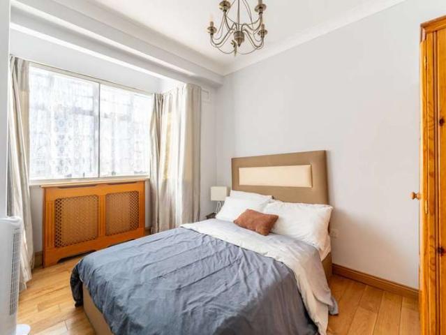 1 Bedroom Flat