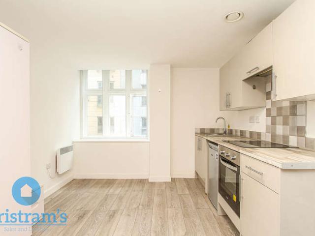 1 Bedroom Flat